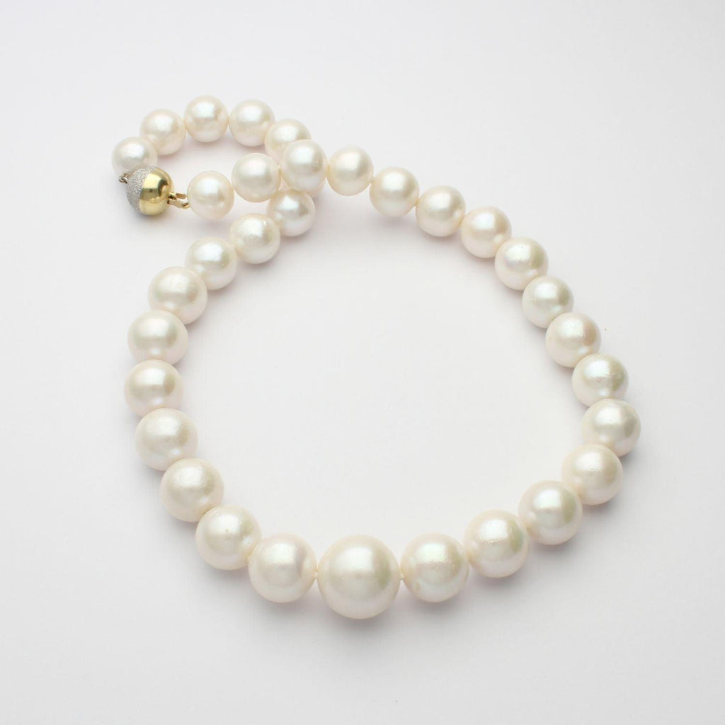 Modern Pearls – Mari Thomas Jewellery