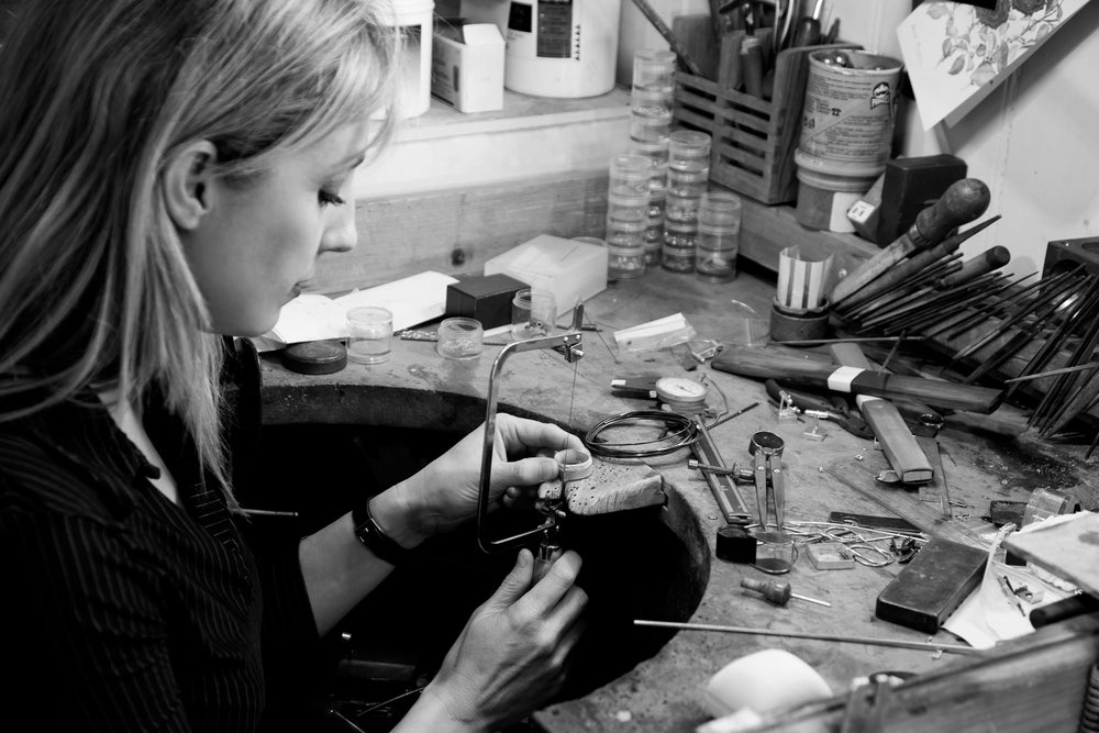 Award winning Welsh Jewellery Designer – Mari Thomas Jewellery